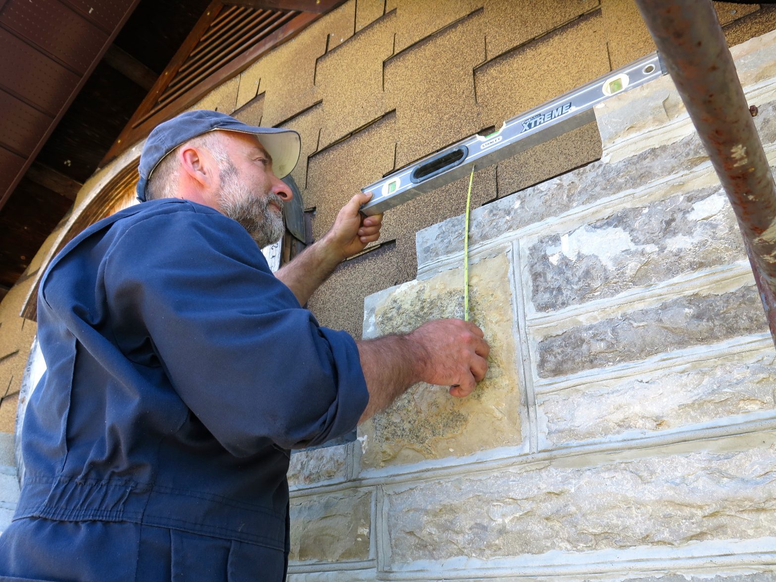 DIY: How to Build a Natural Stone Wall using Real Stone