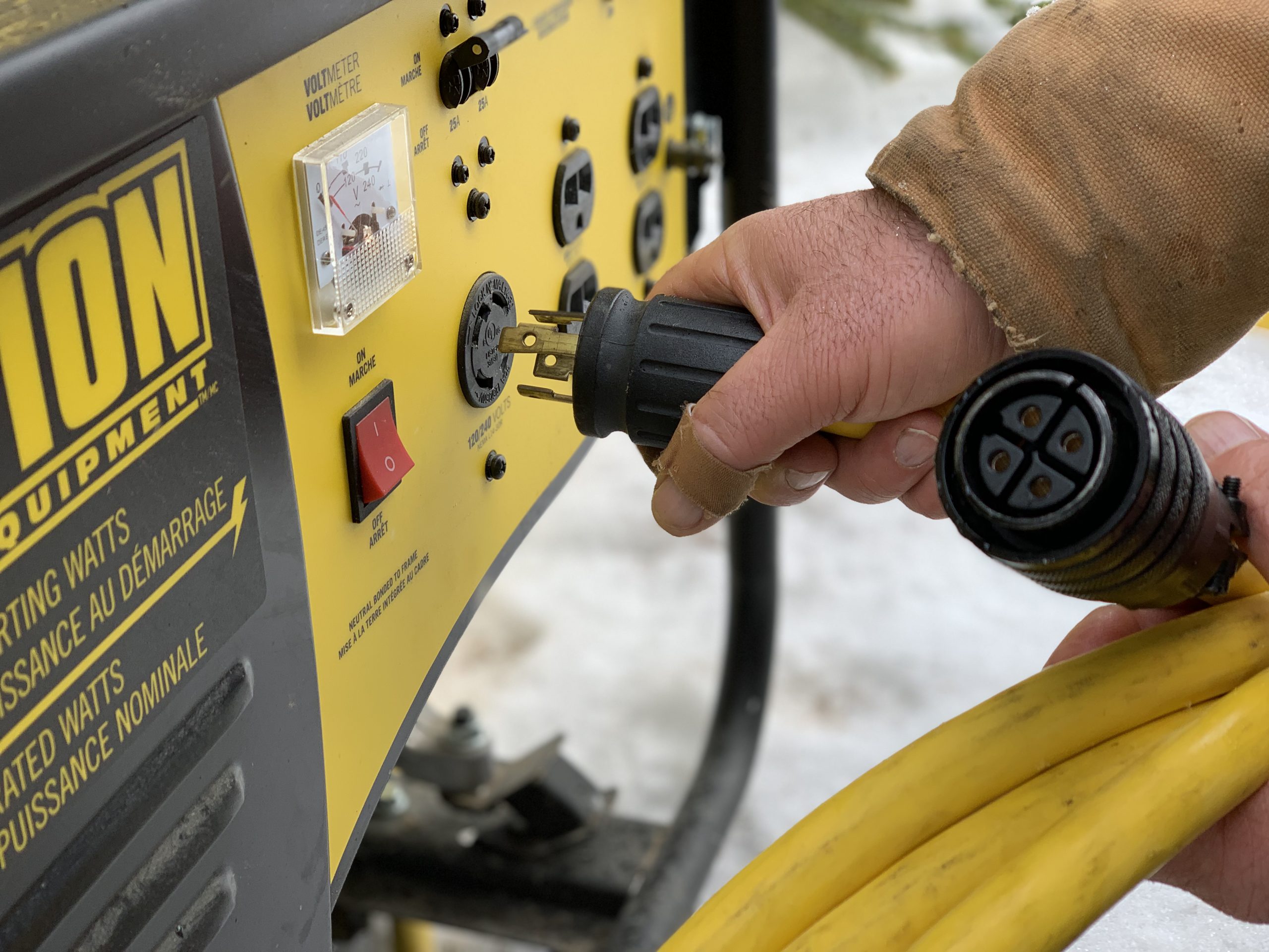 PORTABLE GENERATORS: How to Choose the Best Model for Your Next Power ...