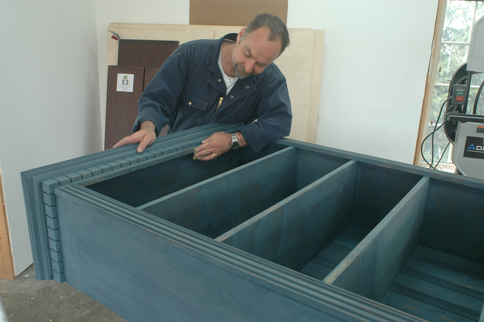 CHALKED PAINT VIDEO: See How This Stuff Delivers Timeless Beauty