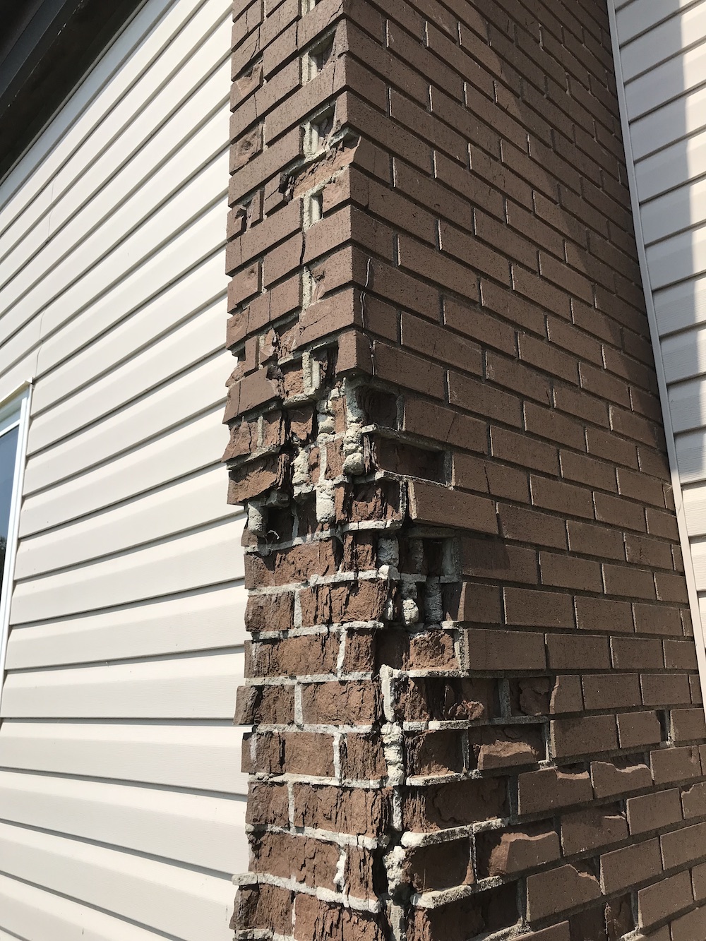 Q&A OF THE WEEK: "Why is the Brick on My House Crumbling?"