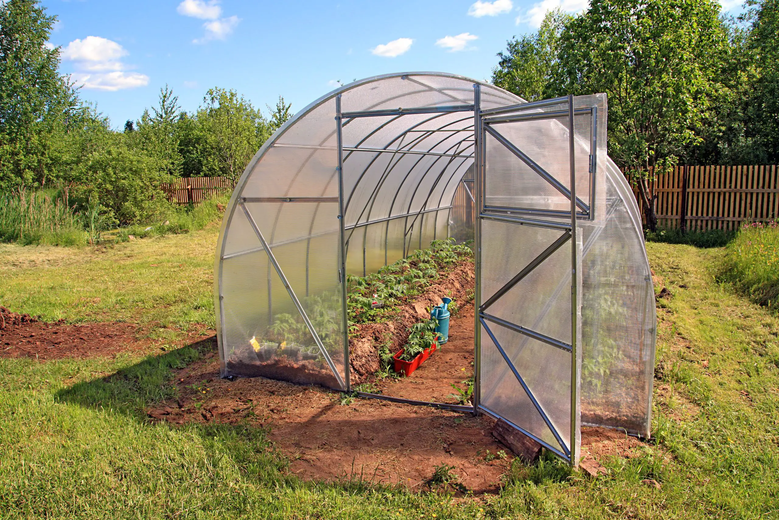 Diy Hoop Greenhouse Plans DIY Hoop House Plans: Extend Your Growing