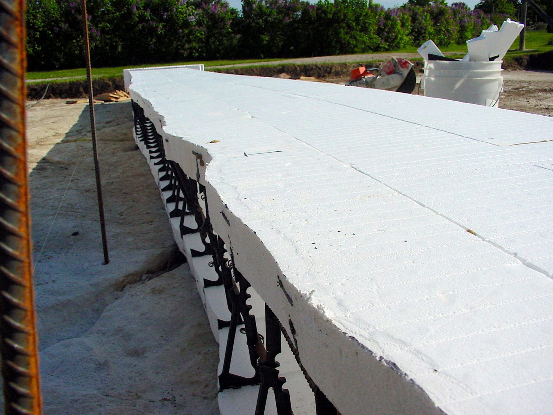 hOMEBUILDING: "Can I Build a House Foundation on Bedrock?"