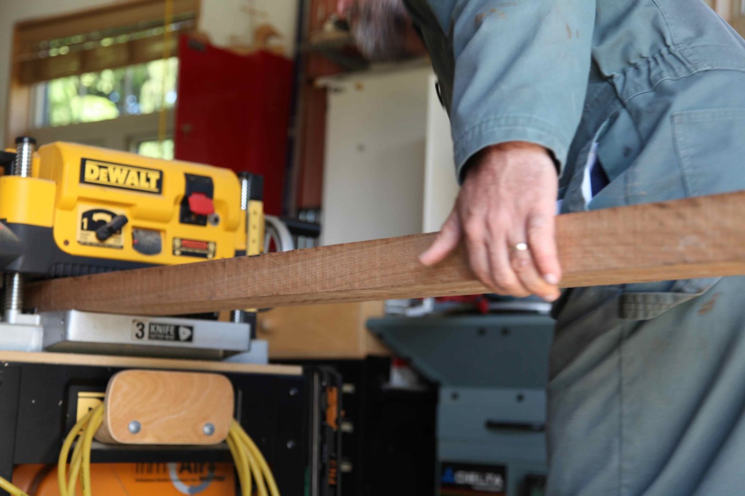 WOOD PLANER KNOW-HOW: Tips for Choosing & Using One - baileylineroad